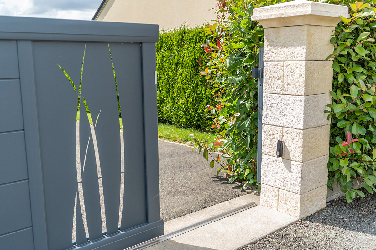 Portail coulissant et portillon Signature - Mayenne (53)